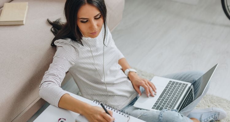 ¡7 datos increíbles que no sabías de estudiar en línea!